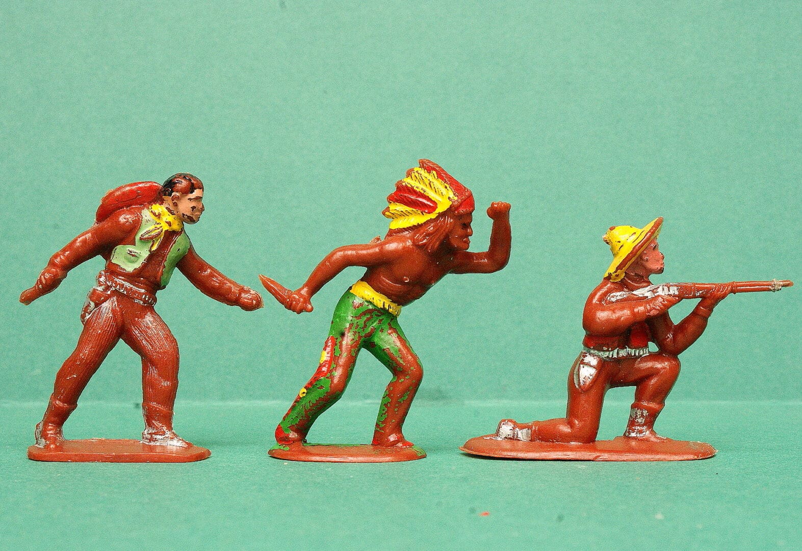 Hilco Early Plastic Cowboys and Indians - Set of 3 Figures - Herald ...