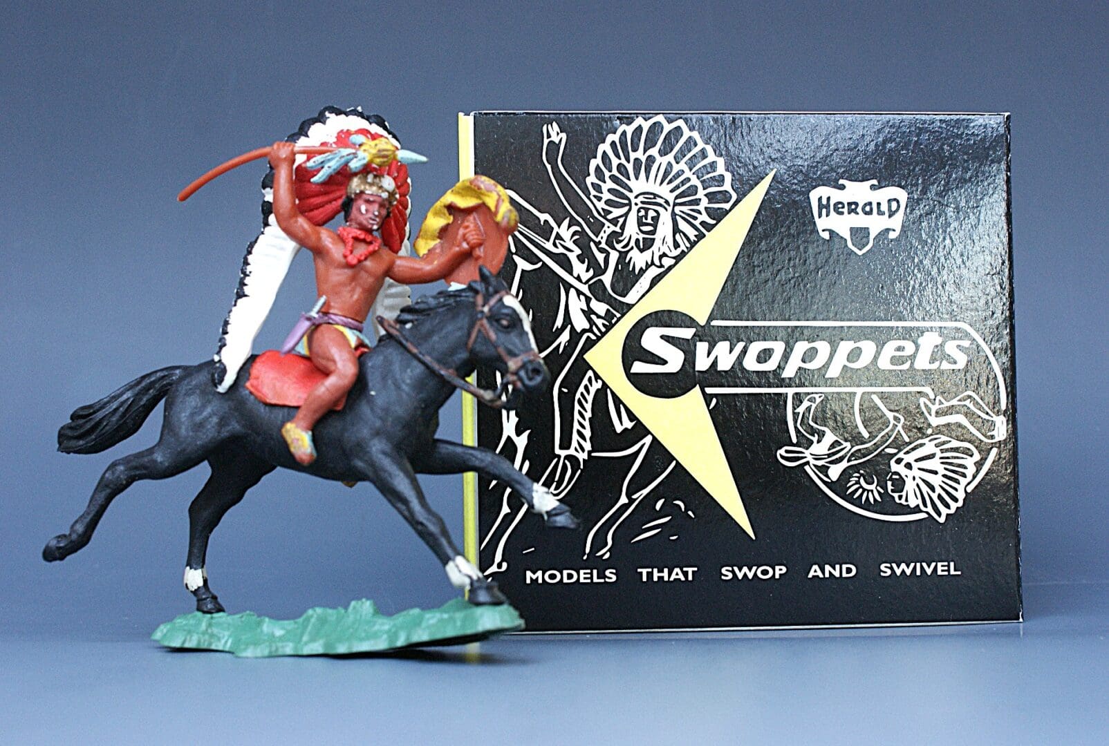 Herald Swoppet Mounted Indian Chief with Spear - Herald Toys and Models